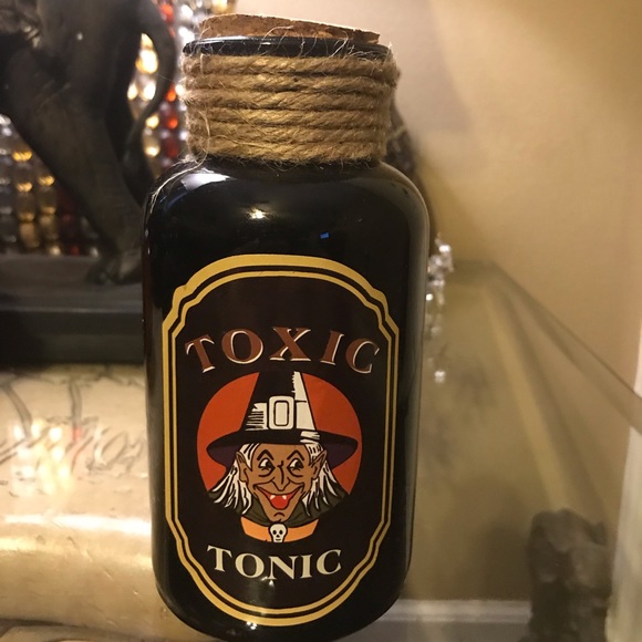 Ashland | Accents | Halloween Hocus Pocus Toxic Table Devore | Poshmark